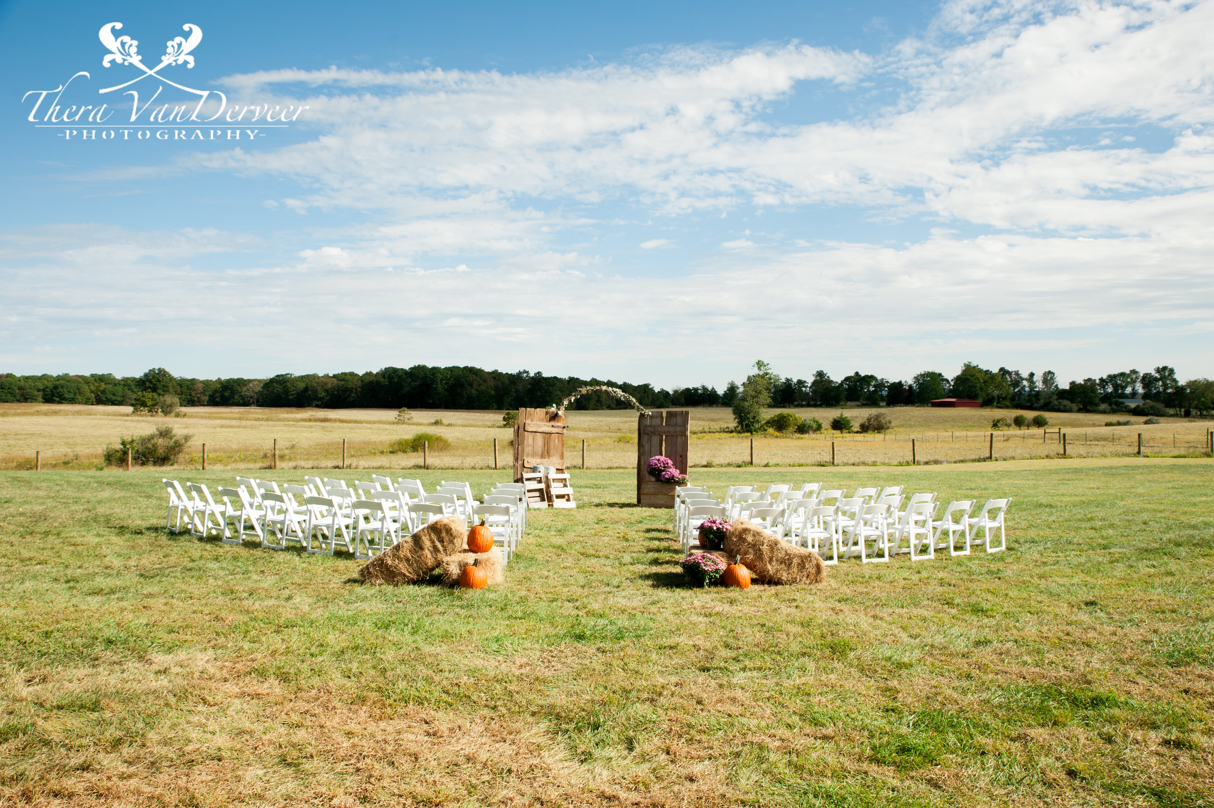 East Lynn Farm by Thera VanDerveer Photography-2-min - East Lynn Farm